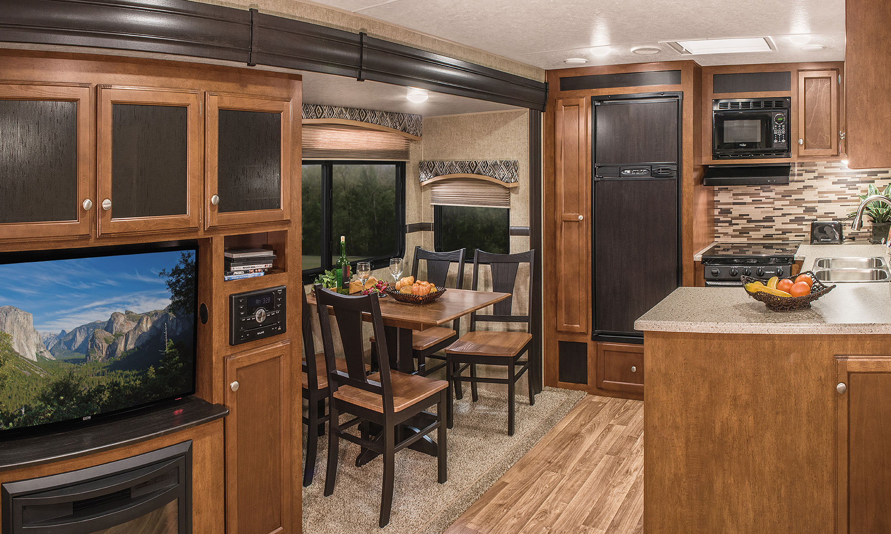 2016 SportTrek Touring Edition STT336VRK Travel Trailer | Venture RV