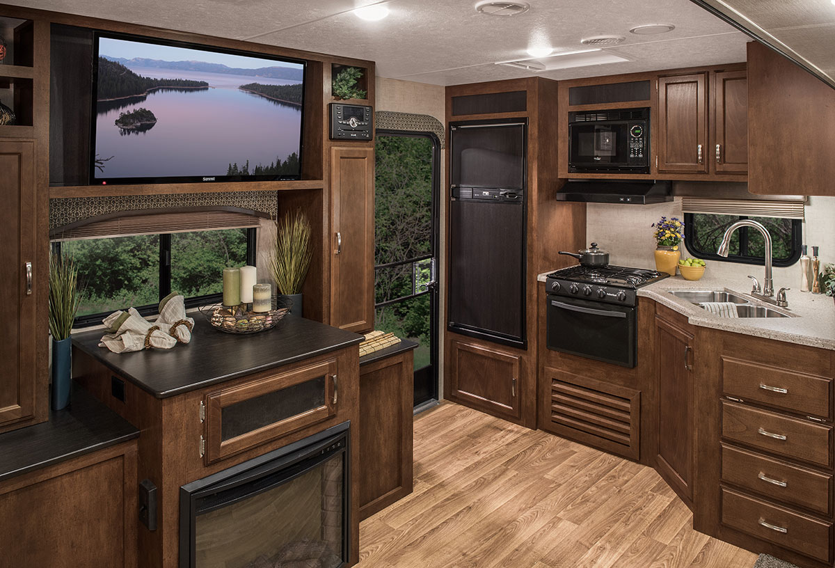 2017 SportTrek ST251VRK Travel Trailer | Venture RV