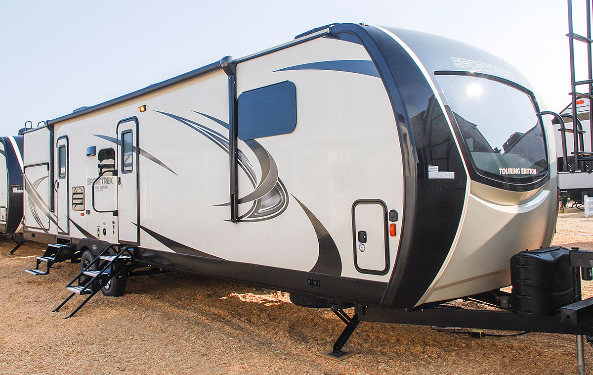 2019 SportTrek Touring STT343VBH Travel Trailer | Venture RV