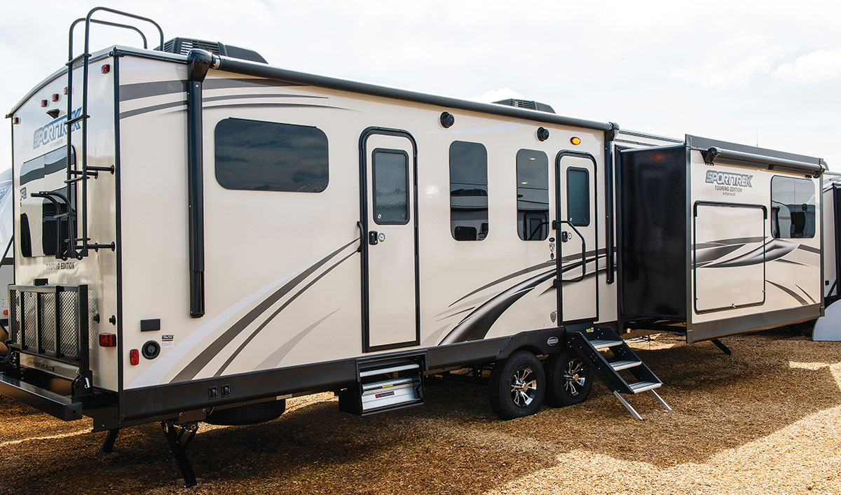 2019 SportTrek Touring STT333VFK Travel Trailer | Venture RV