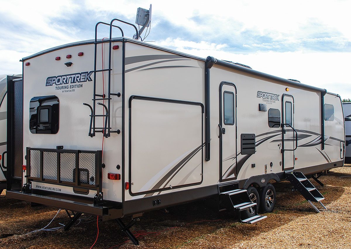 2019 SportTrek Touring STT343VBH Travel Trailer | Venture RV