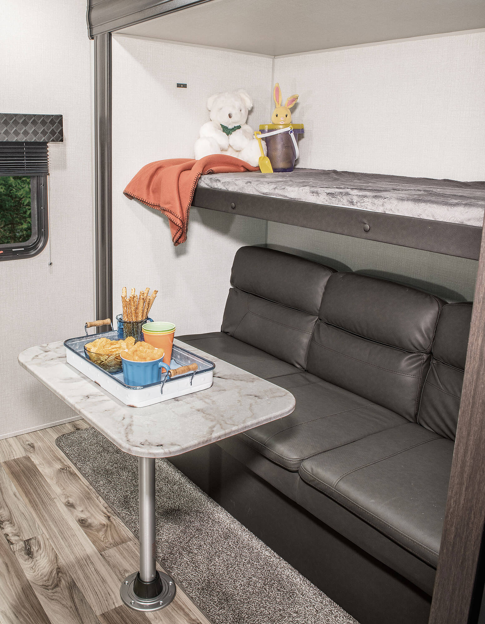 2020 SportTrek Touring STT343VBH Travel Trailer | Venture RV