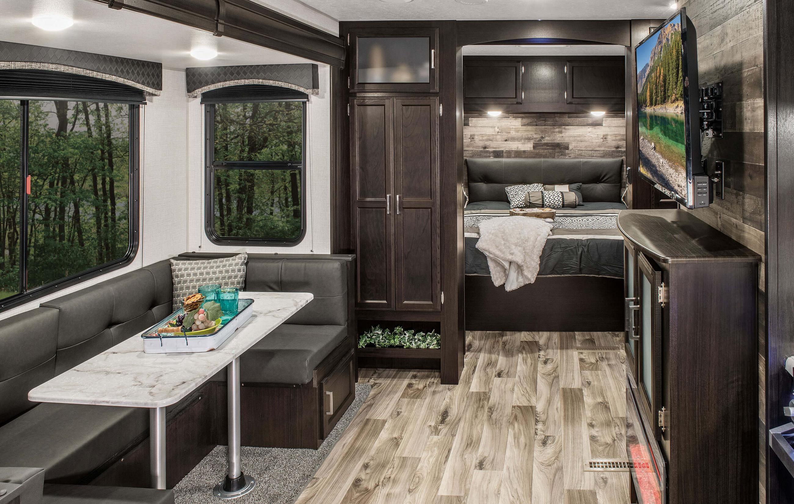 2020 SportTrek Photos | Venture RV