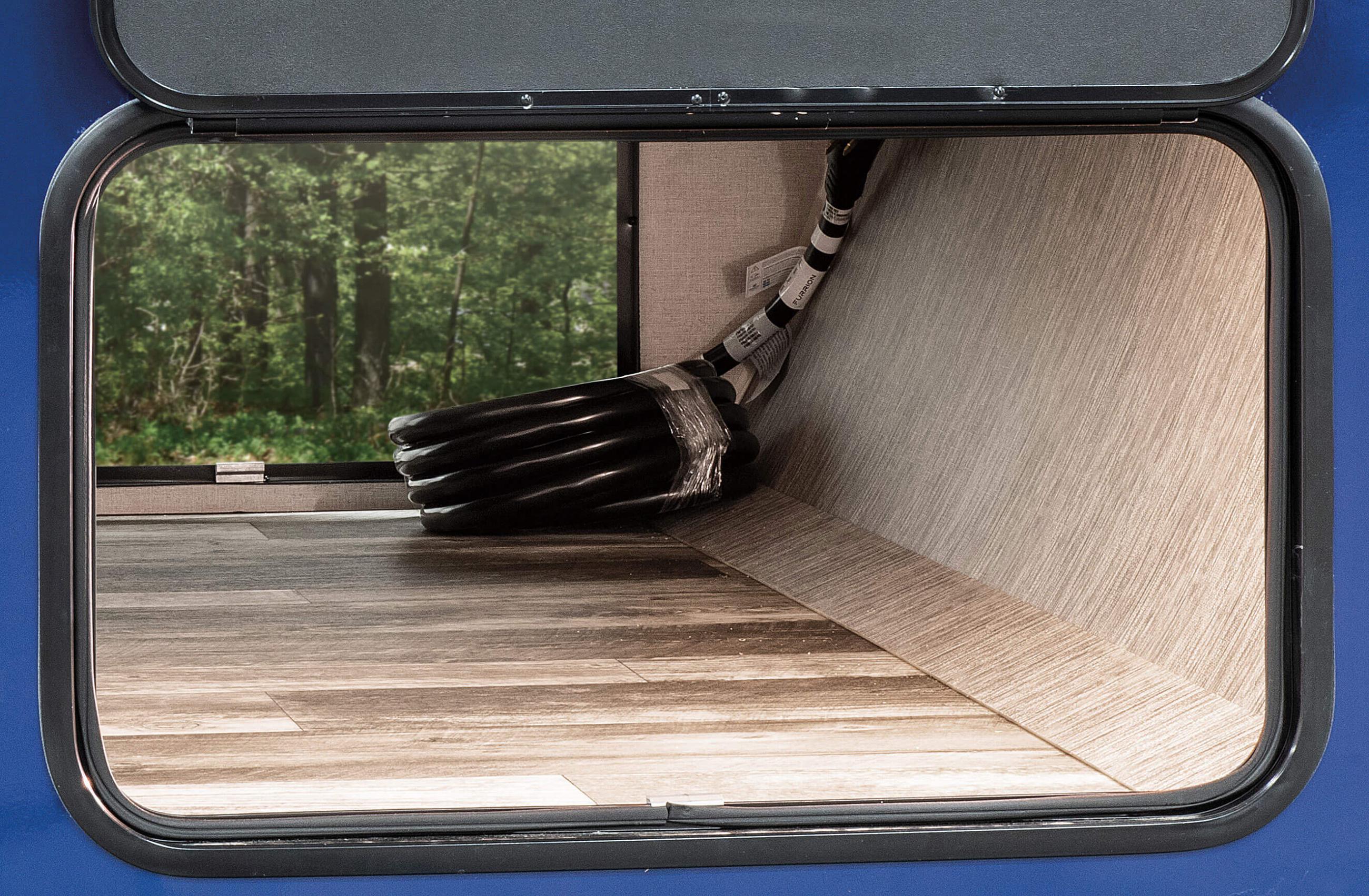 2020 Stratus Ultra-Lite Travel Trailers | Venture RV