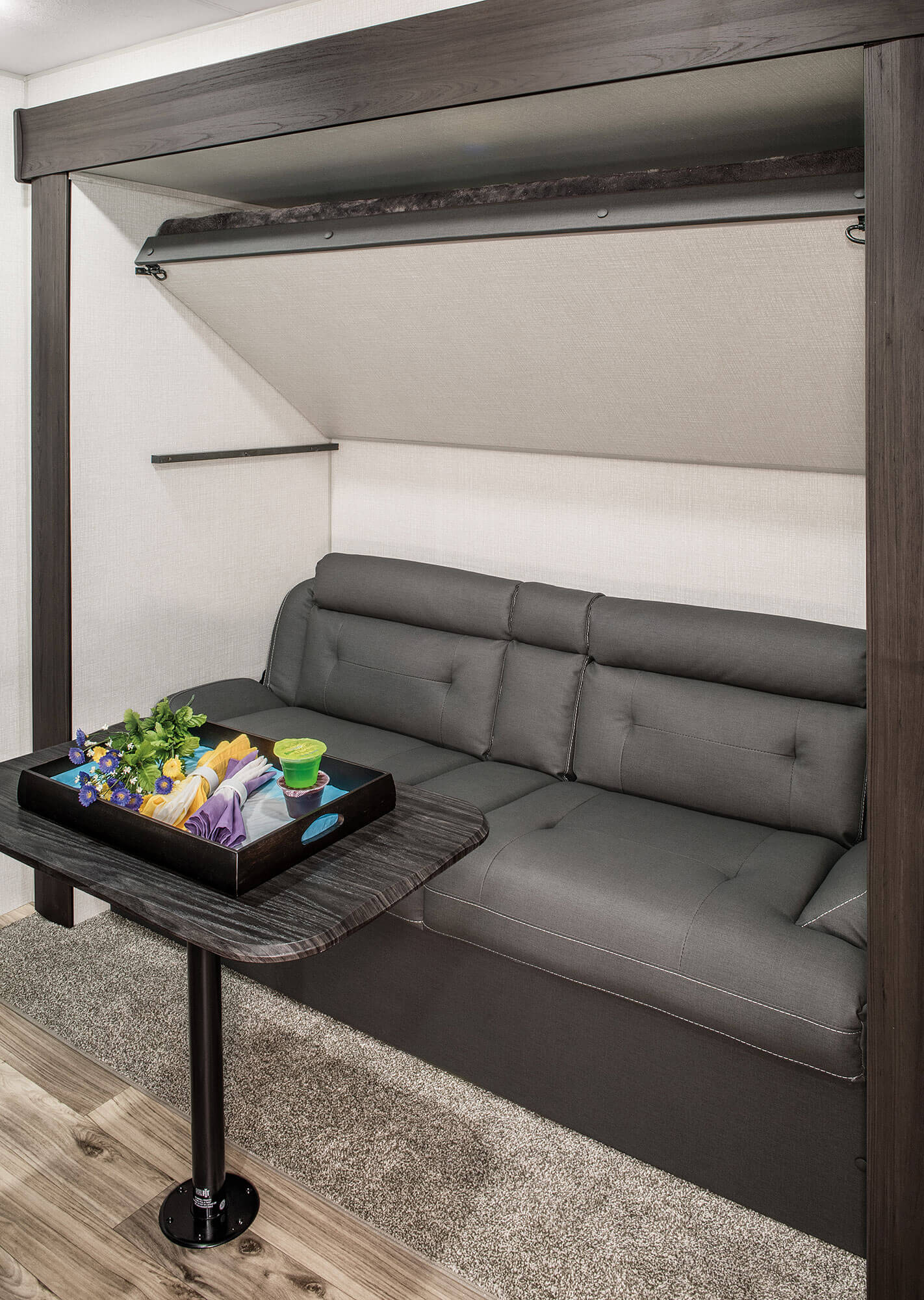 SportTrek ST327VIK Travel Trailer | Venture RV