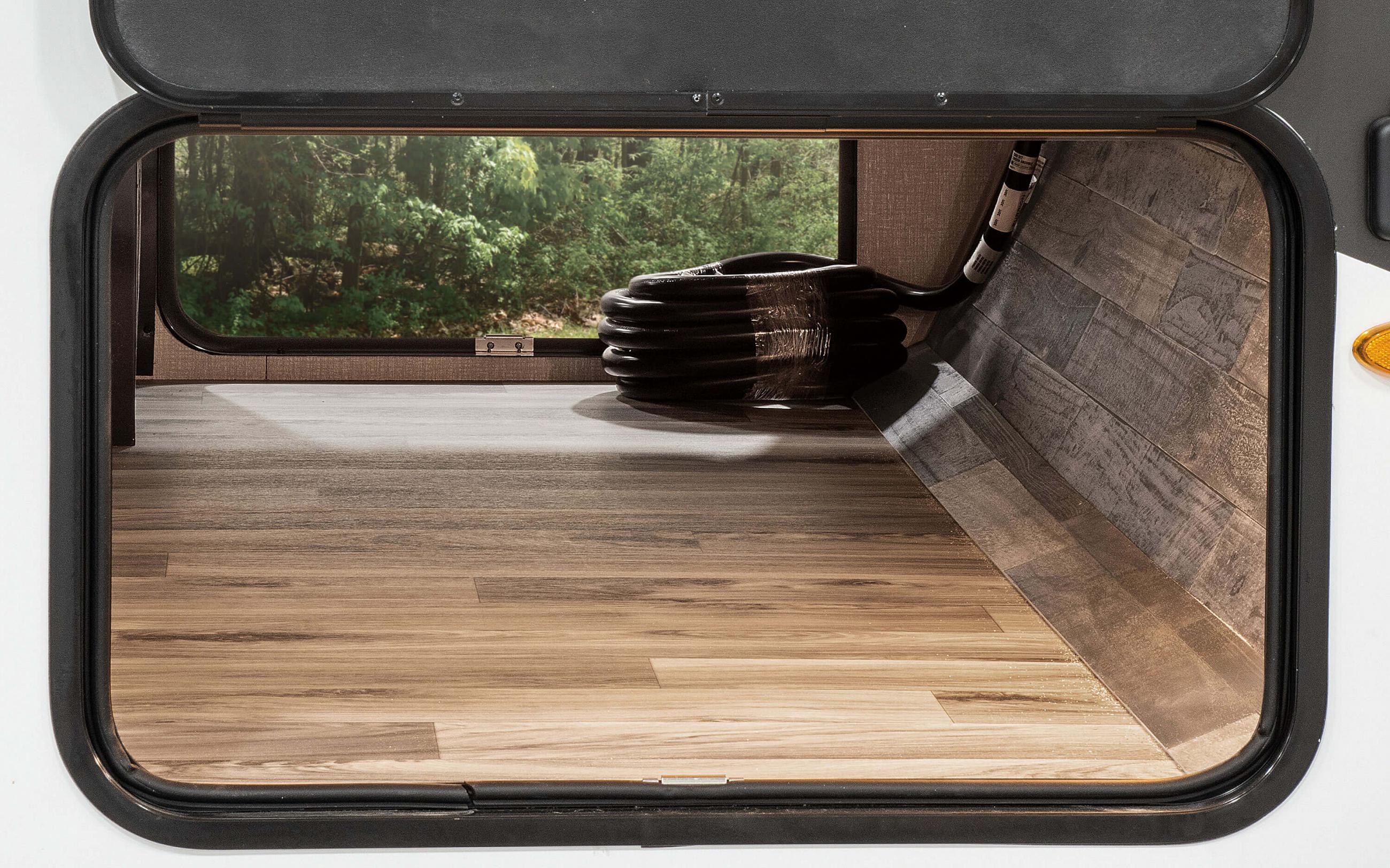 2021 Stratus Ultra-Lite Travel Trailers | Venture RV