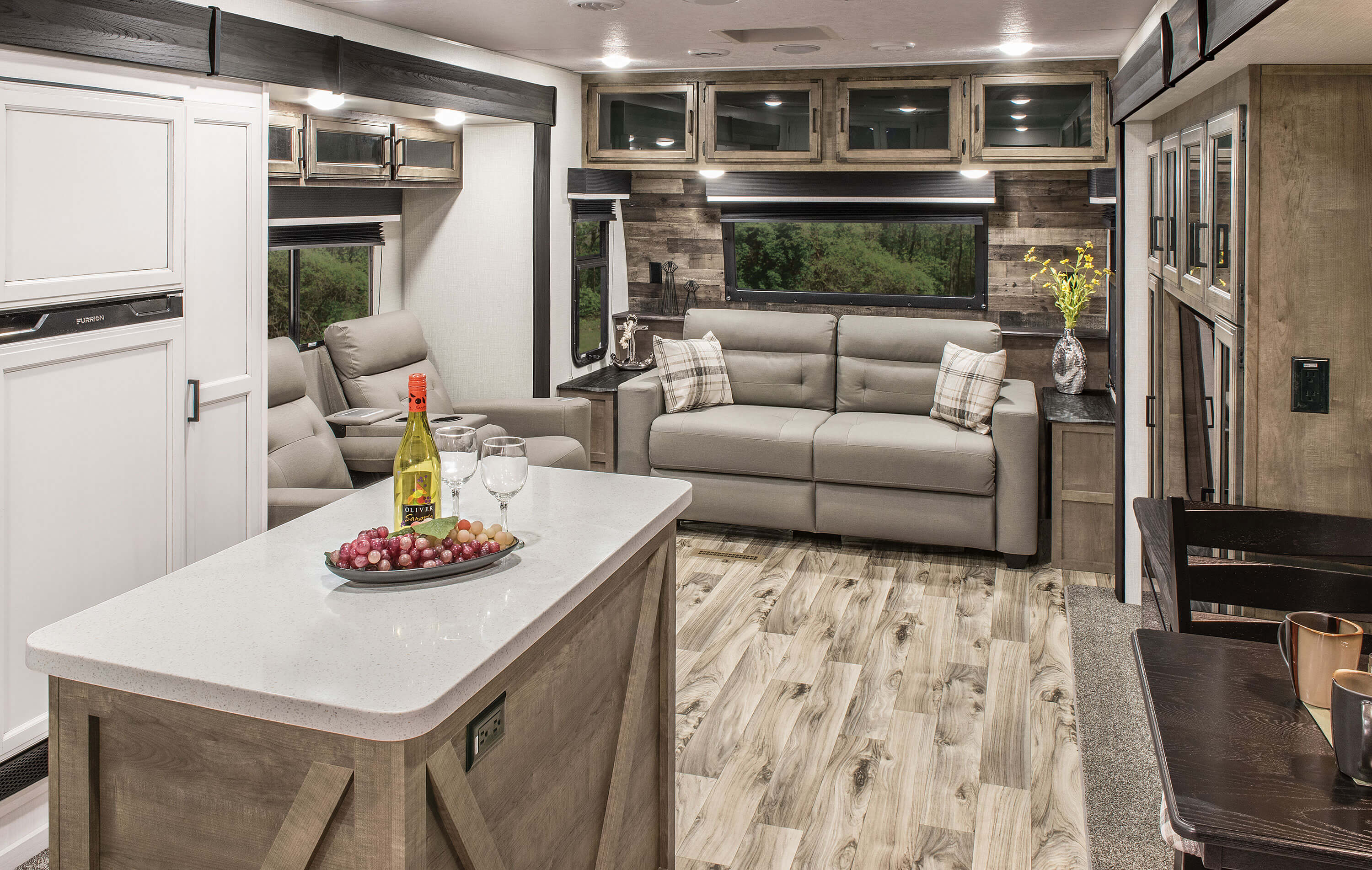 SportTrek Touring Media Center | Venture RV