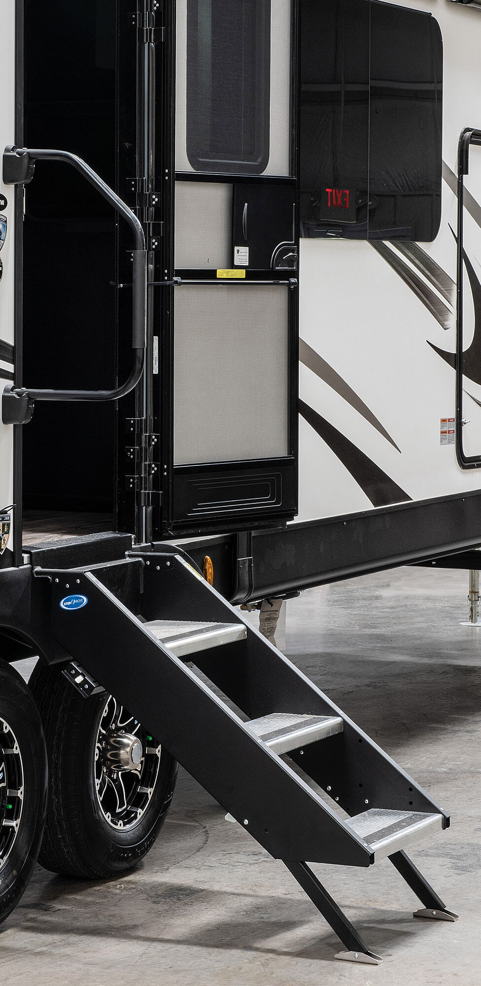 2022 SportTrek Touring STT333VMI Travel Trailer | Venture RV