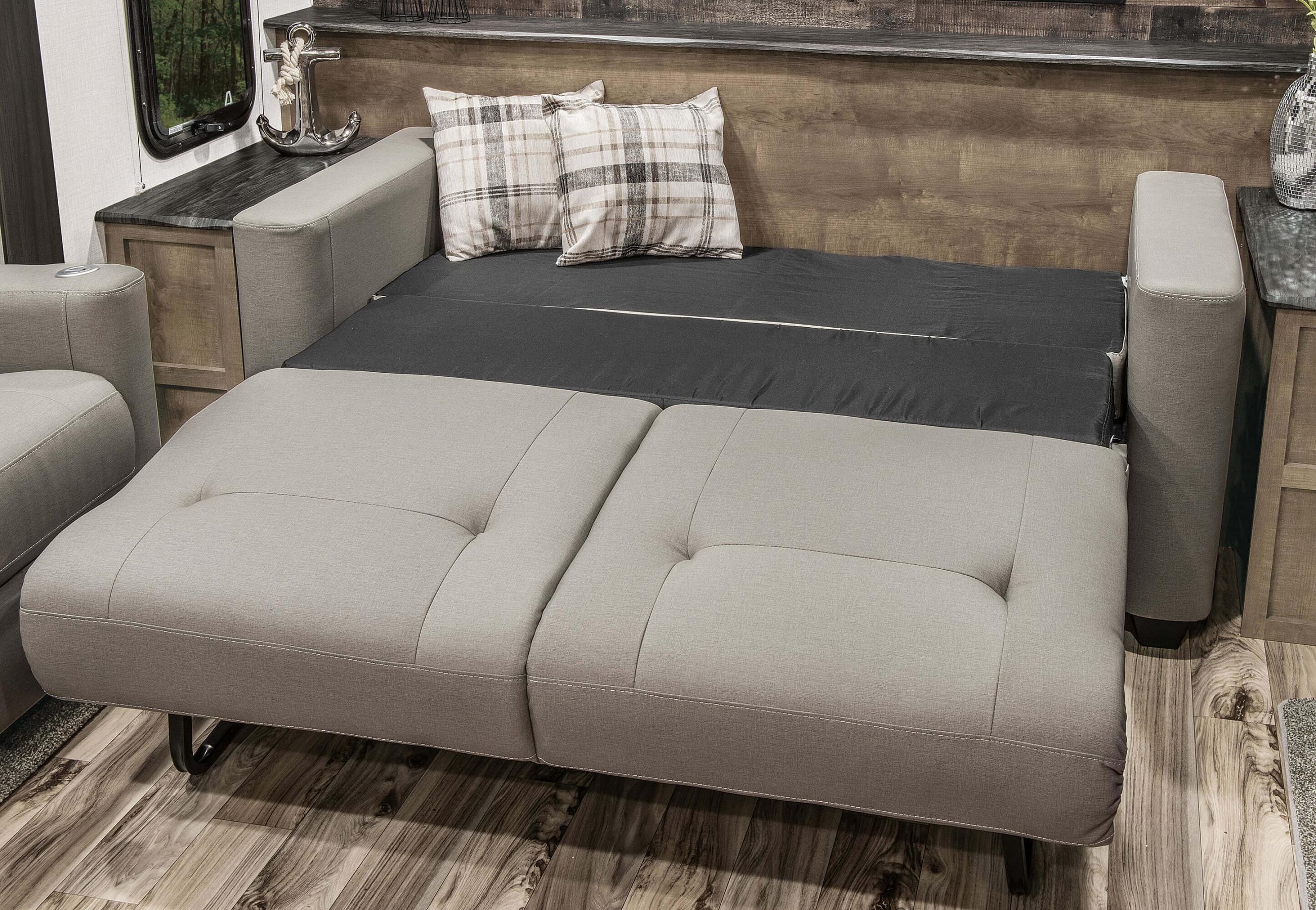 2022 SportTrek Touring STT333VMI Travel Trailer | Venture RV