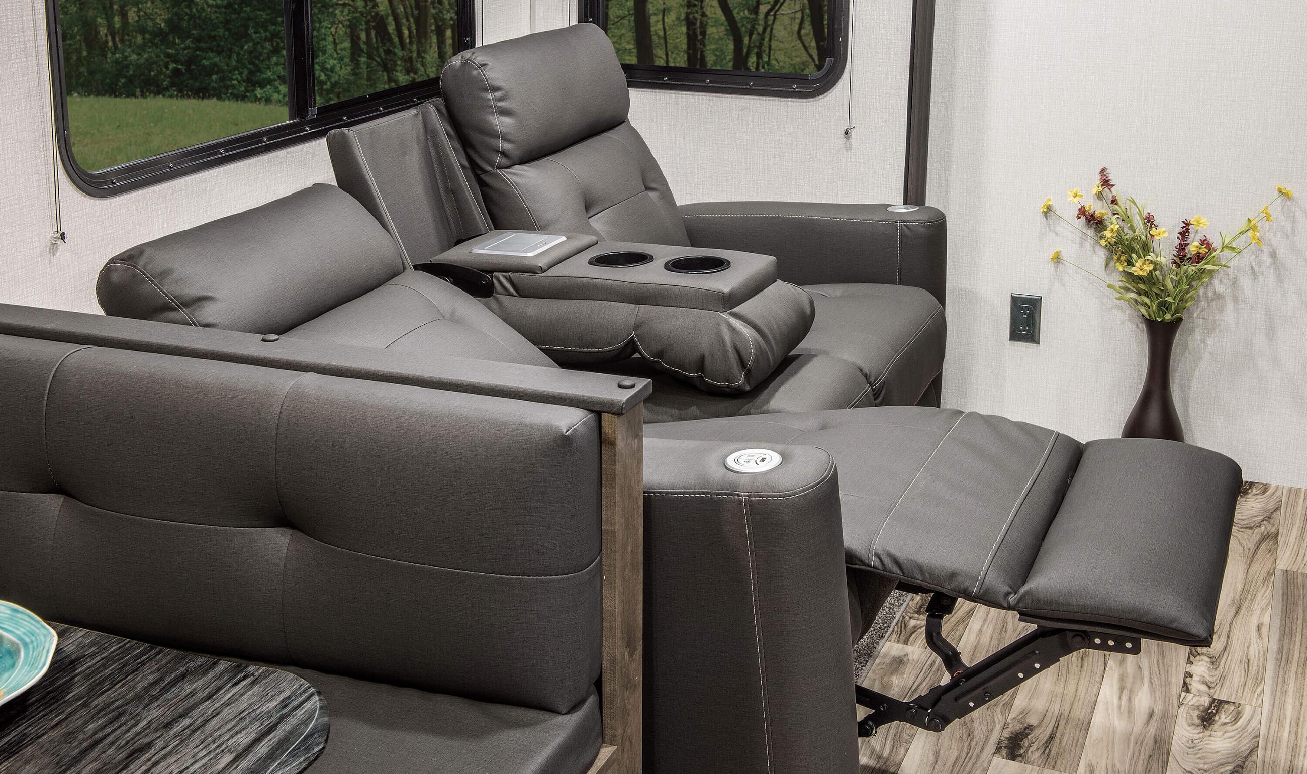 2023 SportTrek ST327VIK Travel Trailer | Venture RV