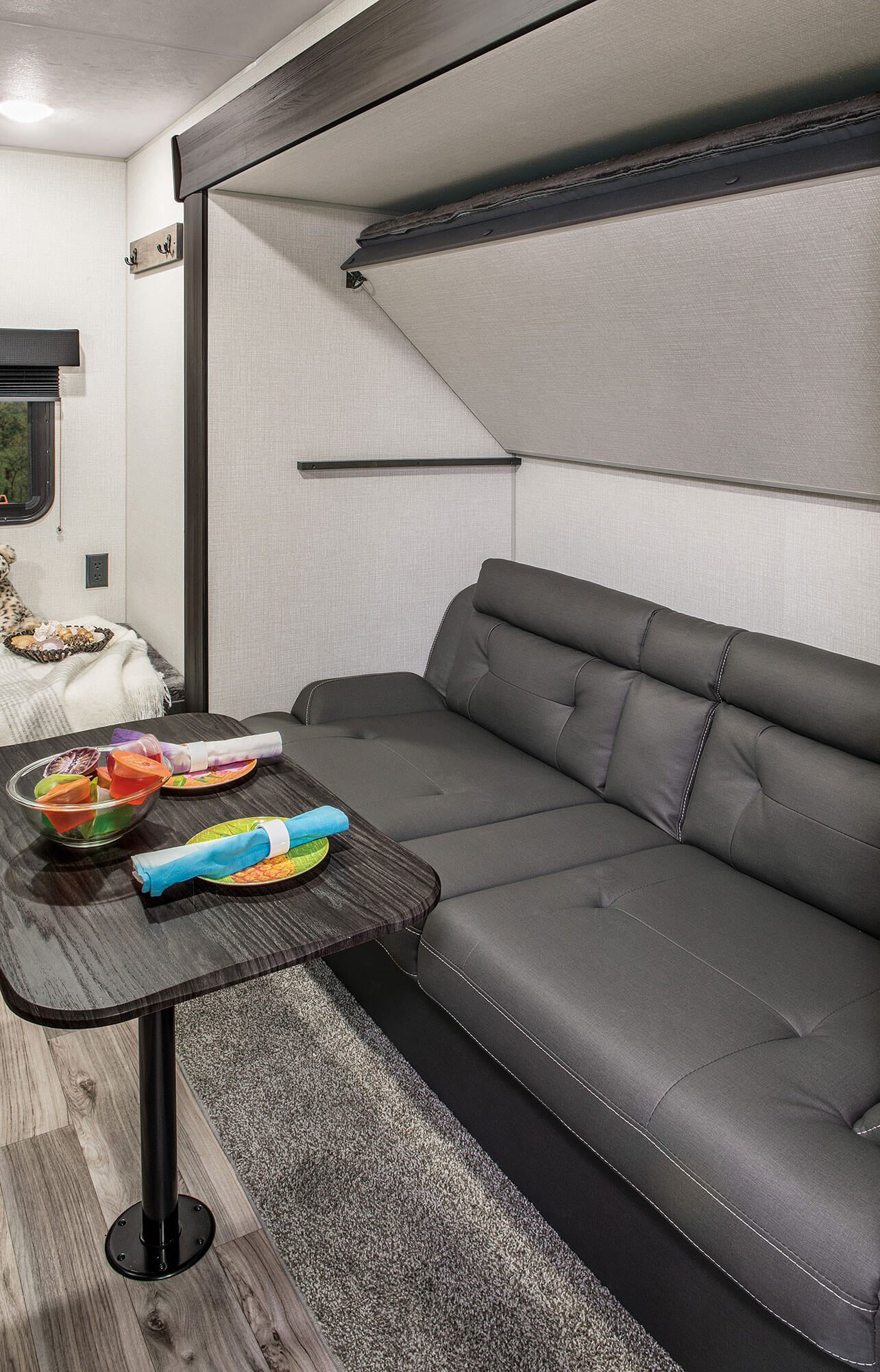 2022 SportTrek ST333VIK Travel Trailer | Venture RV