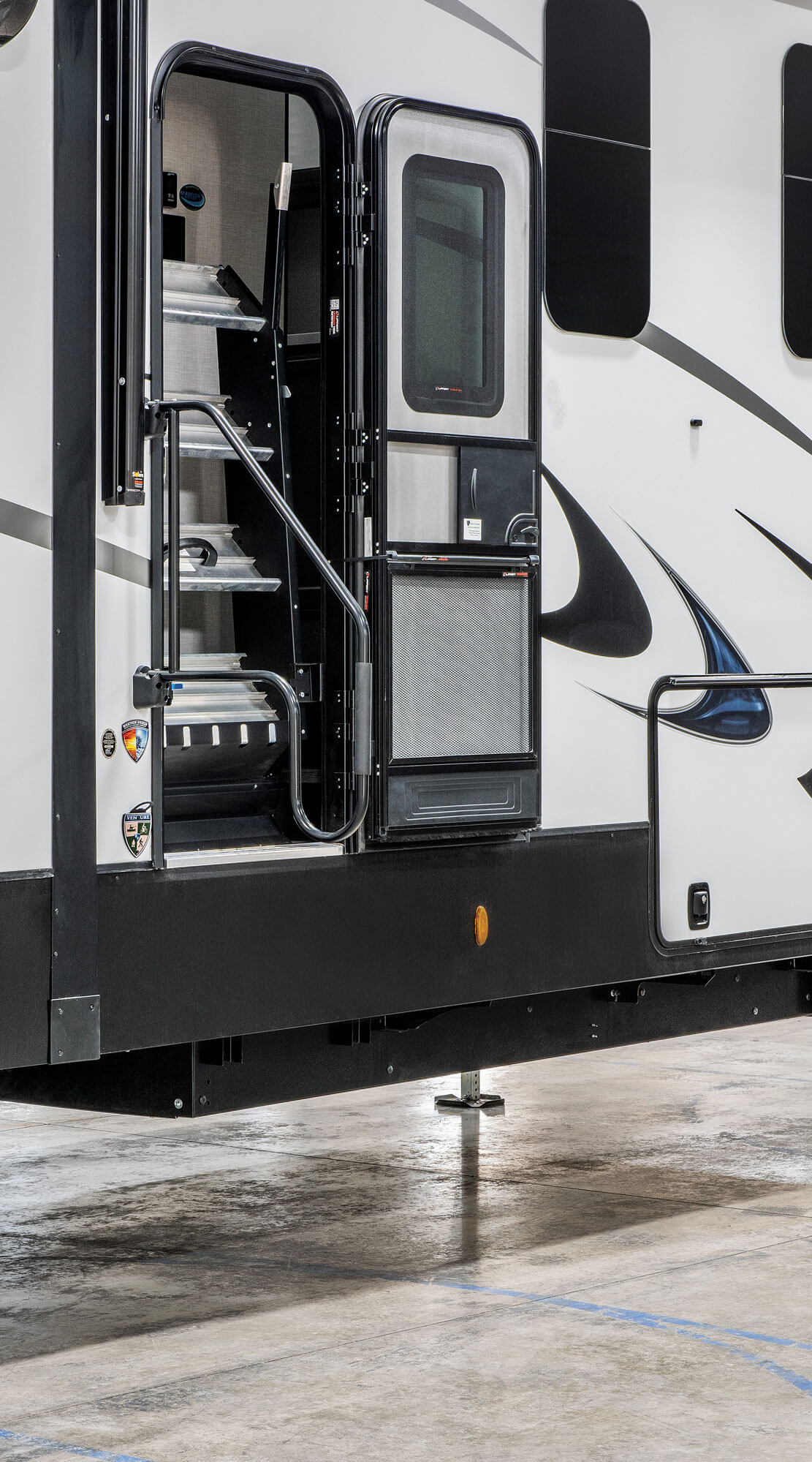 2024 SportTrek Touring STTF354VBH Fifth Wheel | Venture RV