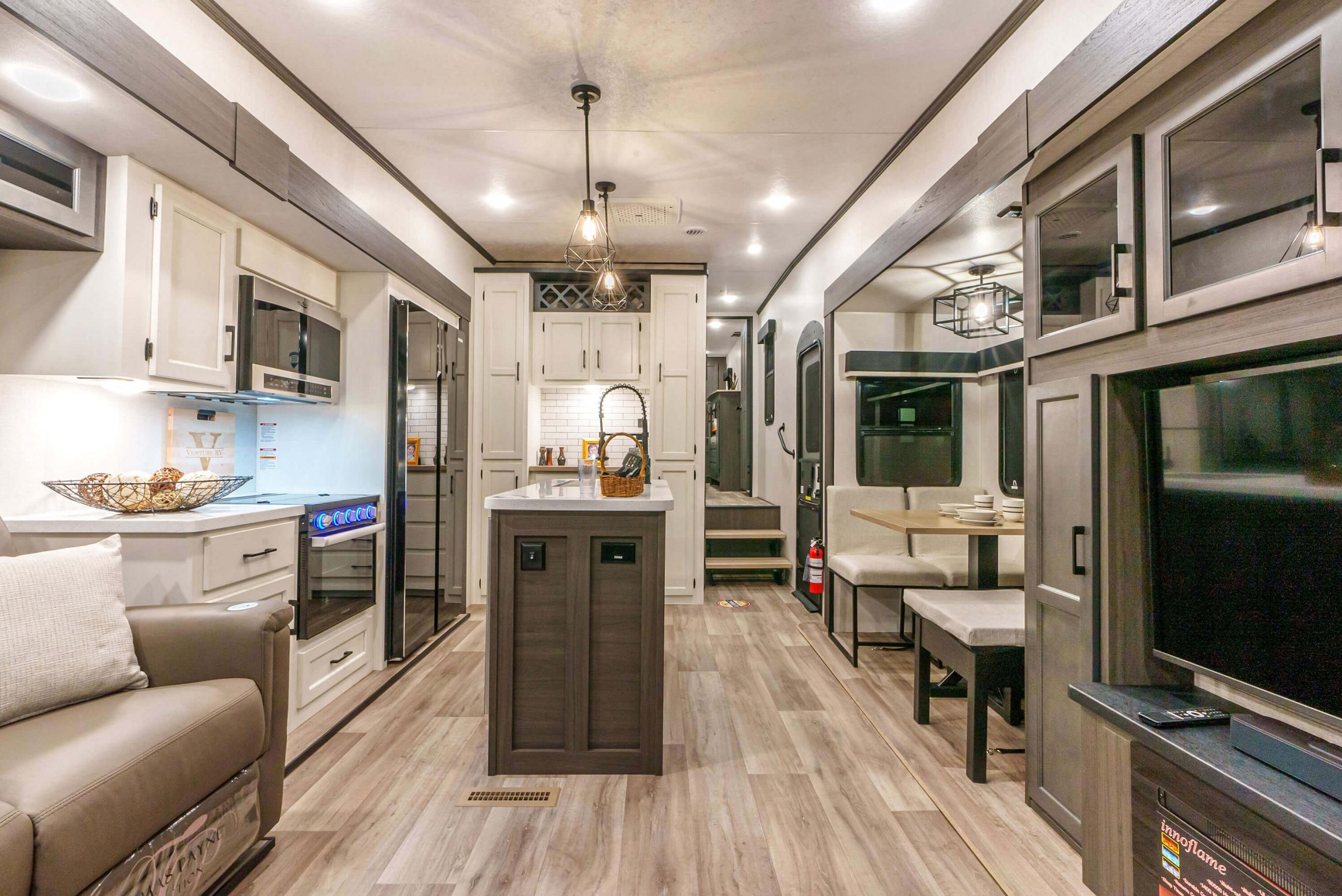 2025 SportTrek Touring STTF353VIK Fifth Wheel | Venture RV