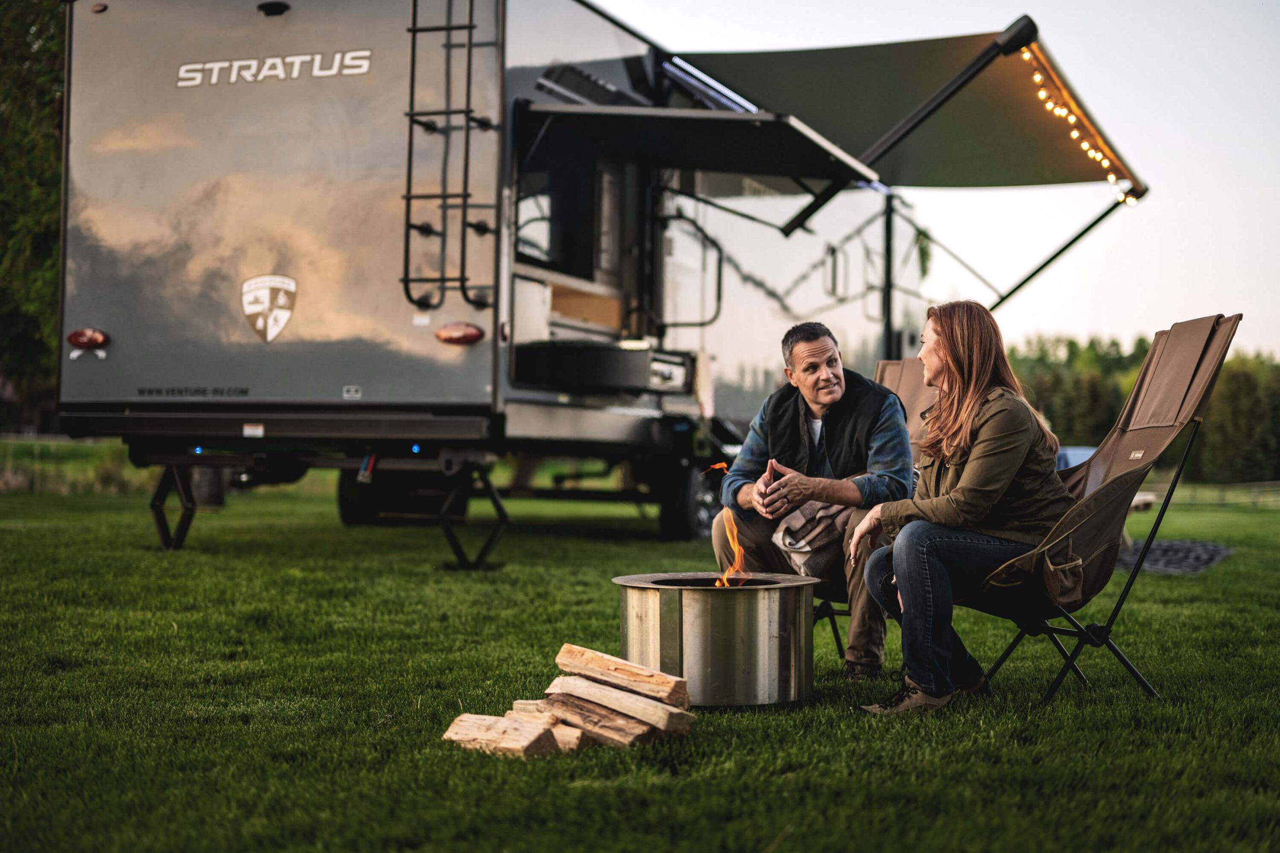 2024-Venture-RV-Stratus-SR261VRB-Ultra-Lite-Travel-Trailer-at-Campsite ...