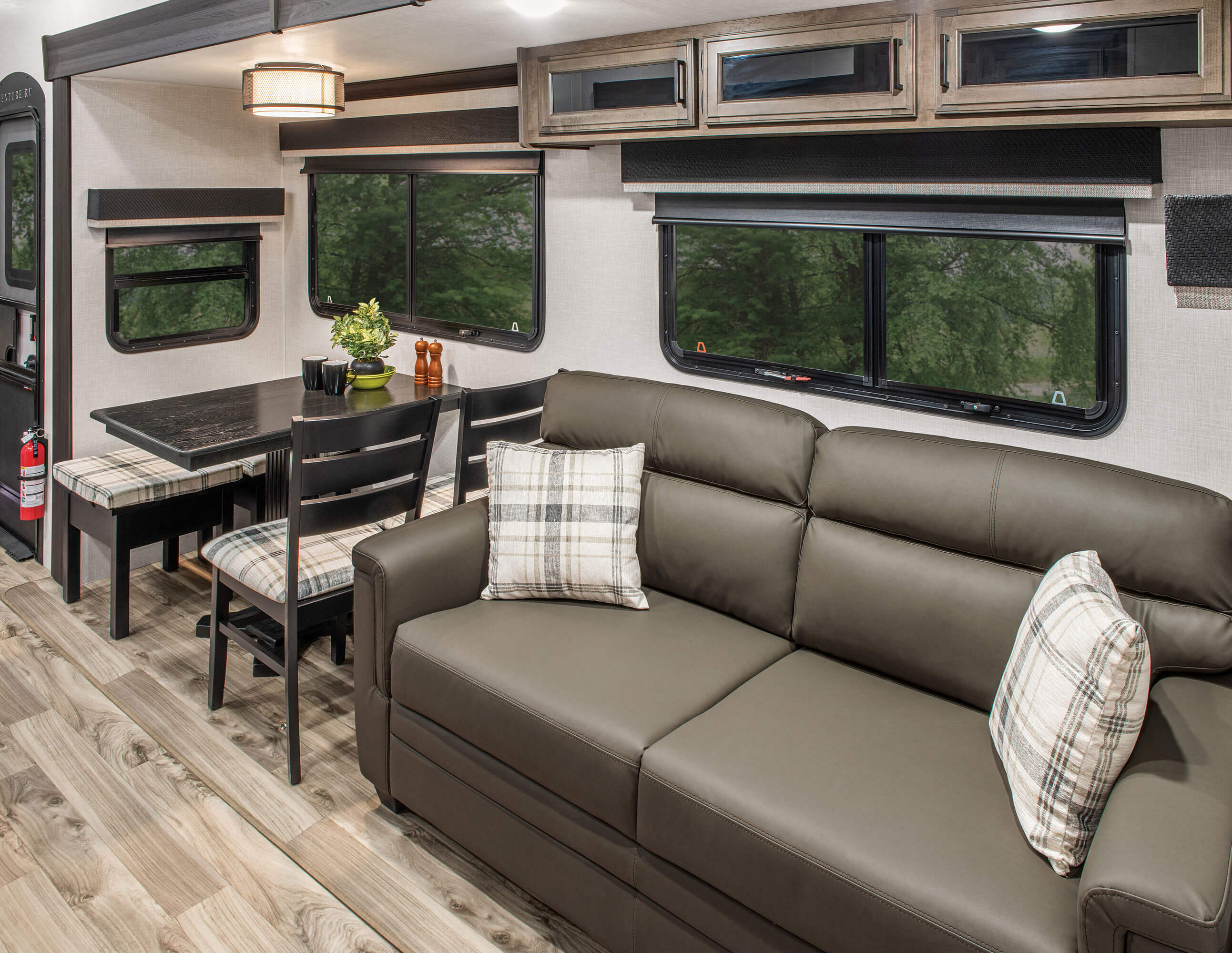 SportTrek Touring STTF354VBH Fifth Wheel | Venture RV