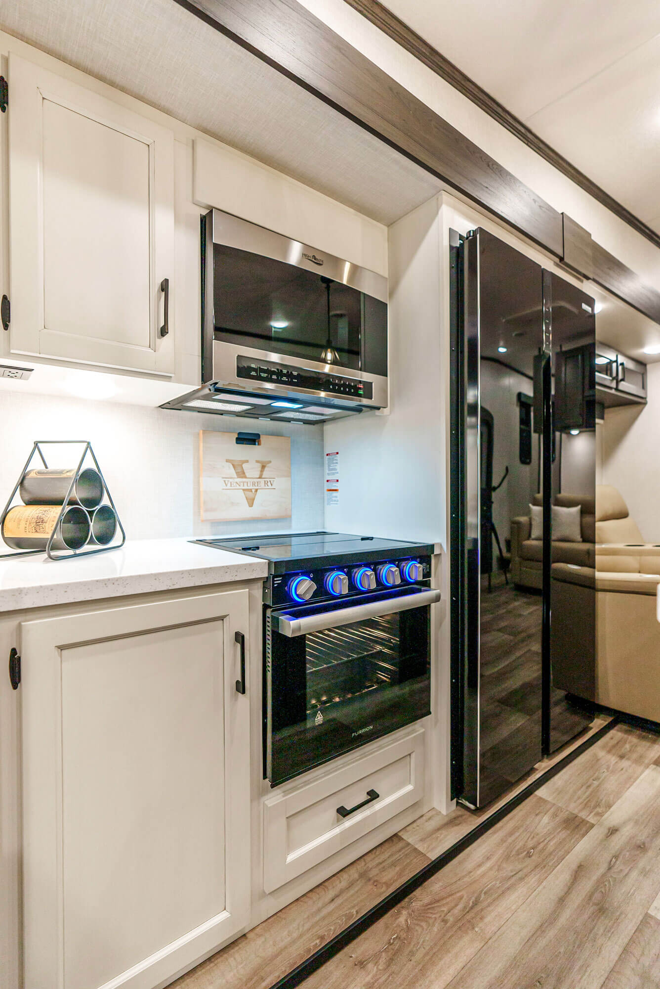 SportTrek Touring STTF353VRK Fifth Wheel | Venture RV