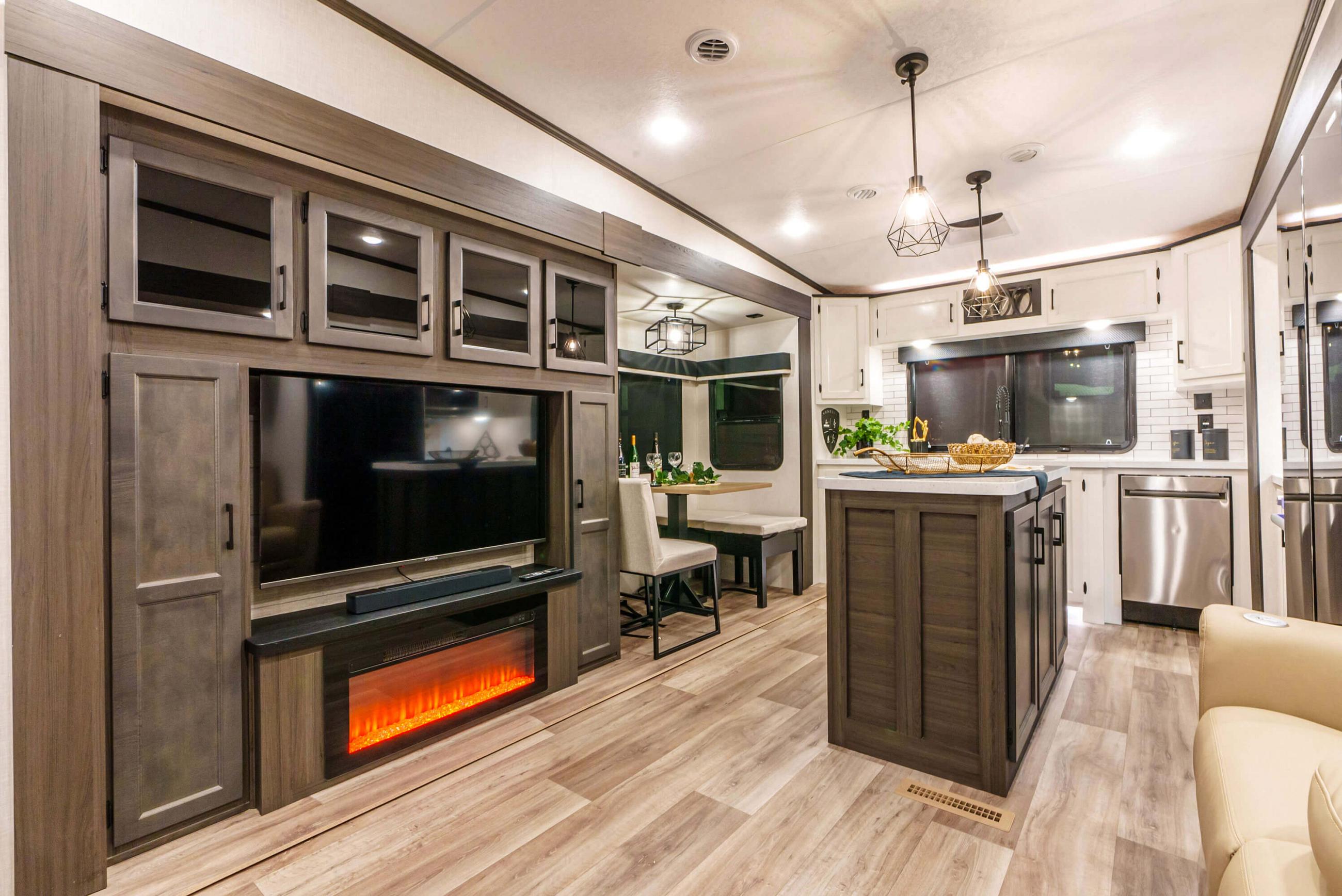 SportTrek Touring STTF353VRK Fifth Wheel | Venture RV