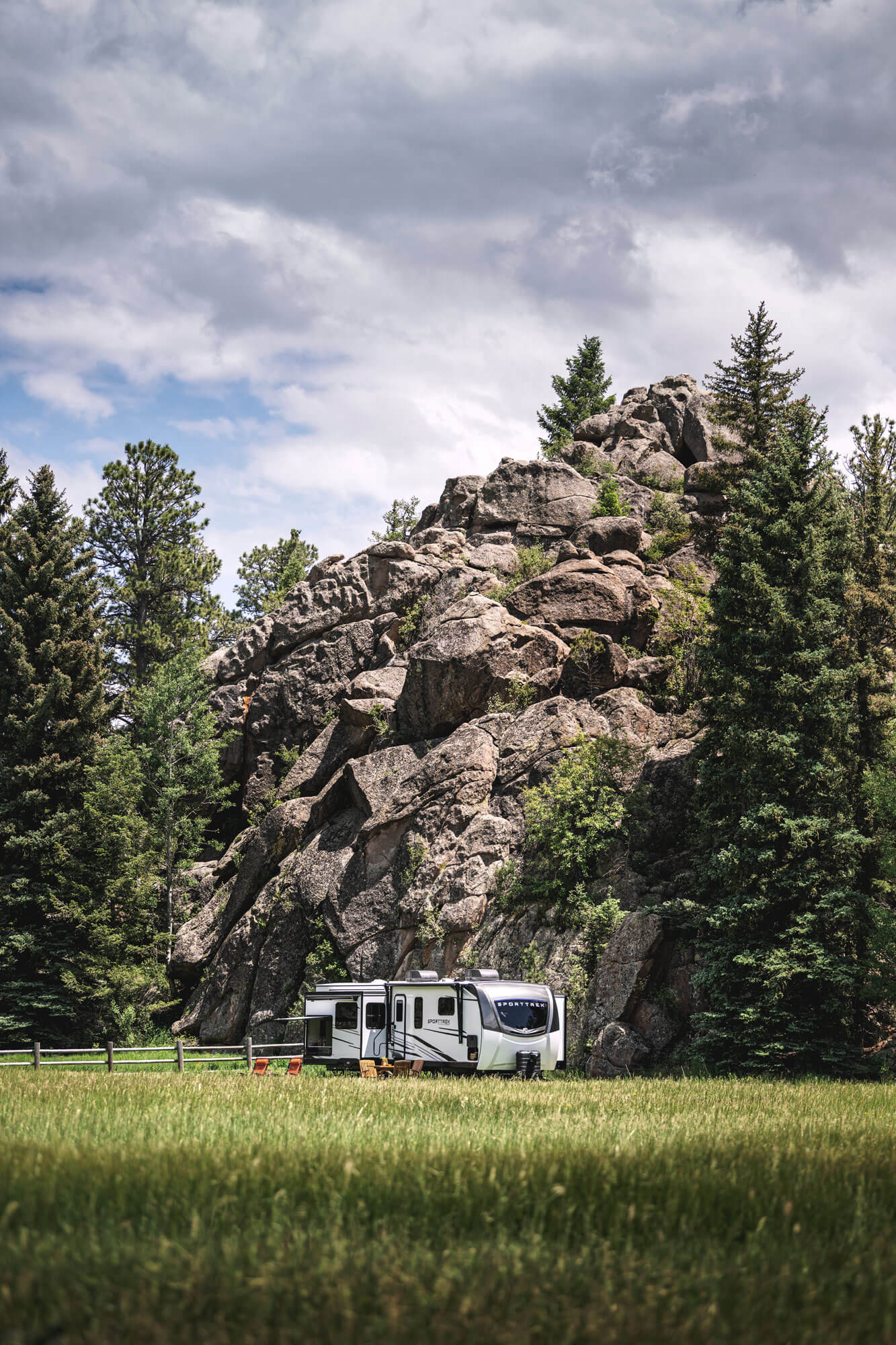 SportTrek Touring STT343VIK Travel Trailer | Venture RV